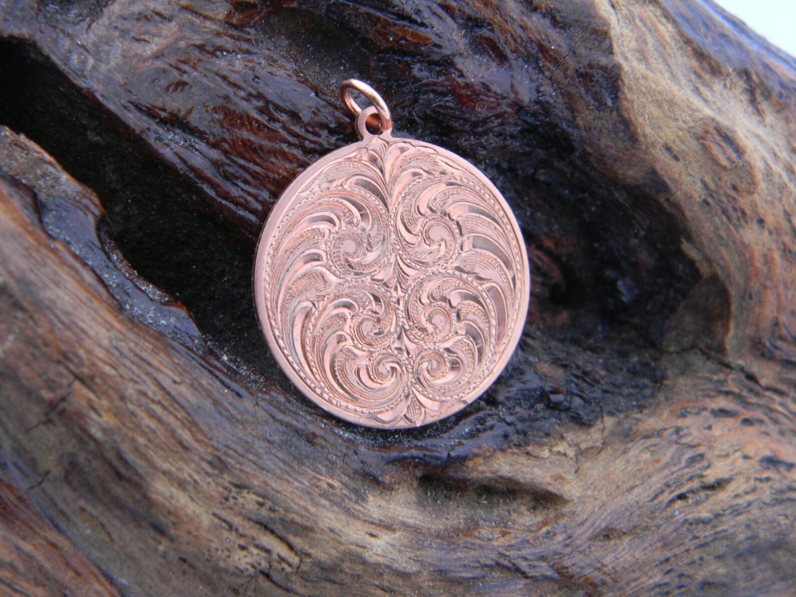 Hand Engraved Flowing Symmetrical Sparkling Scroll Design - Etsy