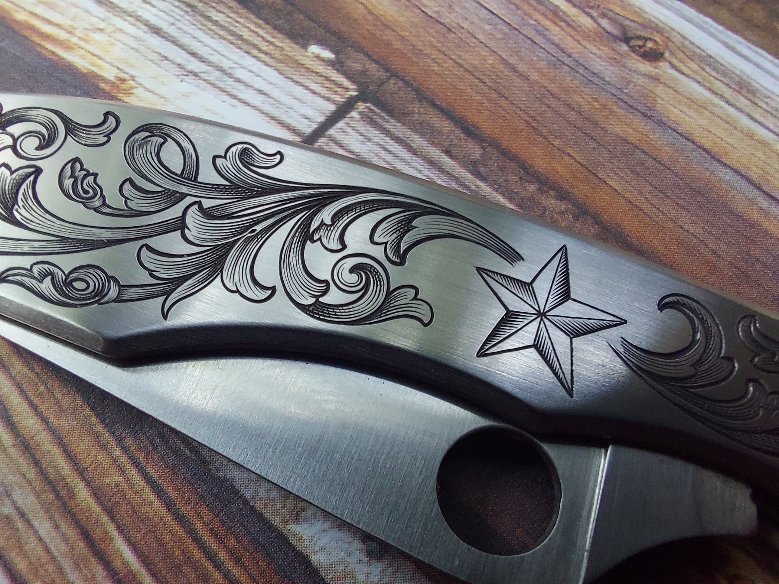 Custom Hand Engraved 'texas Star' Scroll Spyderco - Etsy