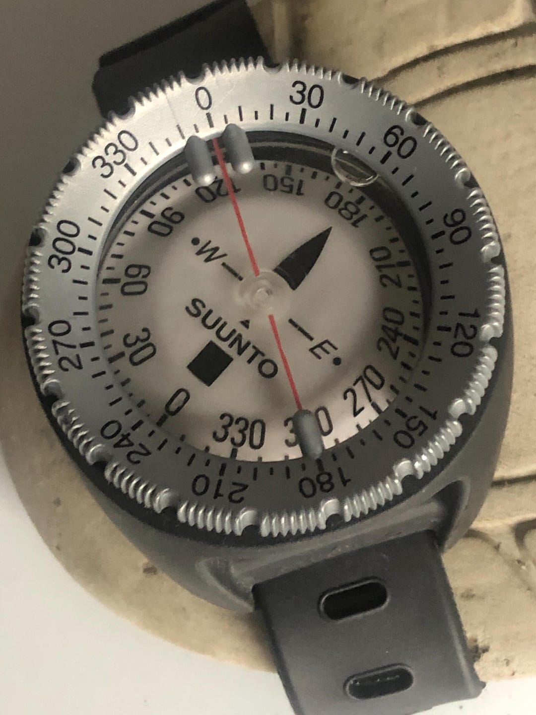 Vintage Divers Wrist Worn Compass SUUNTO - Etsy