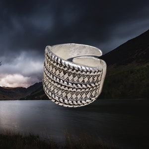 Decorated Silver Replica Viking Ring - Etsy