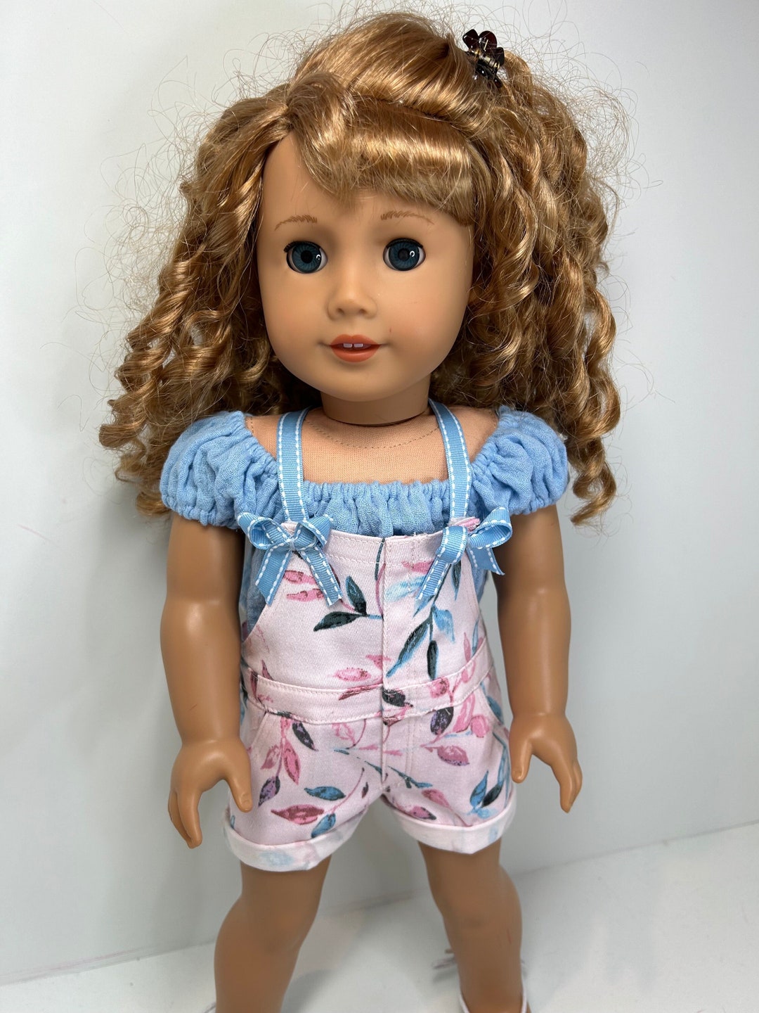 18 Doll Clothes Designed to Fit Dolls Like the American Girl Dolls ...