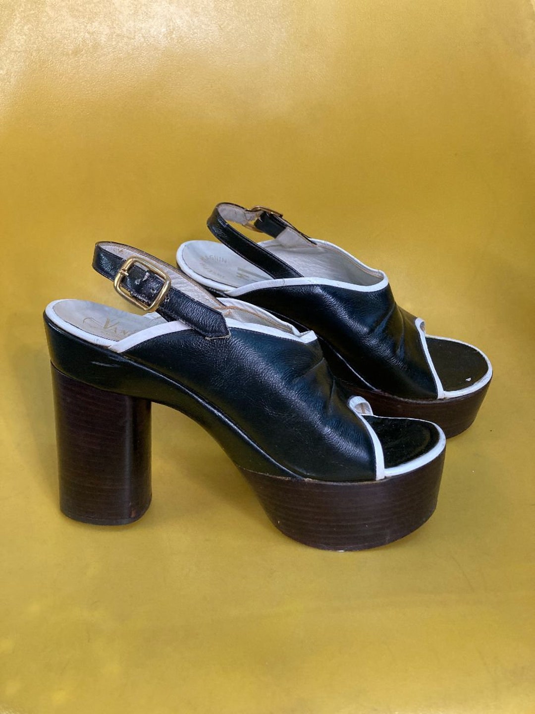 KILLER Vintage 1970s Wooden Platform Leather Slingback Mule Peep Toe ...