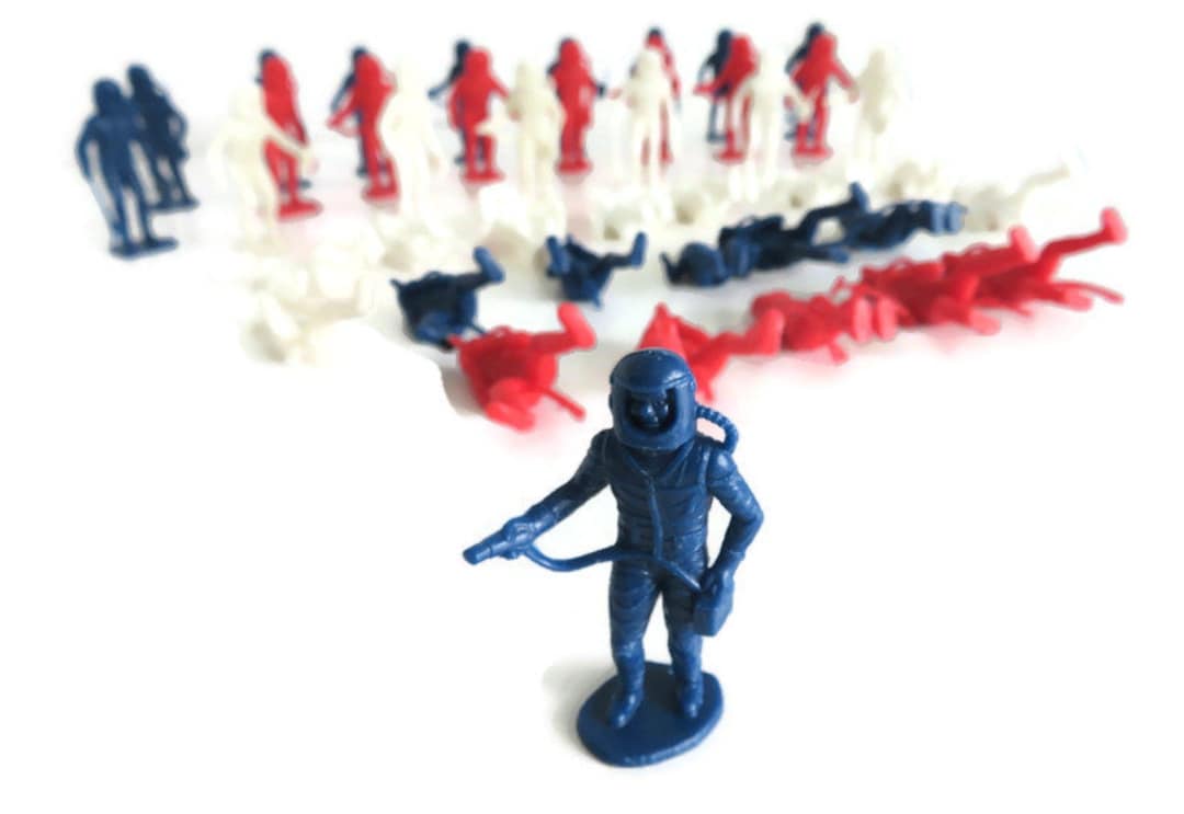 Vintage MPC Plastic Toy Astronaut Figures | 42 Red White and Blue ...