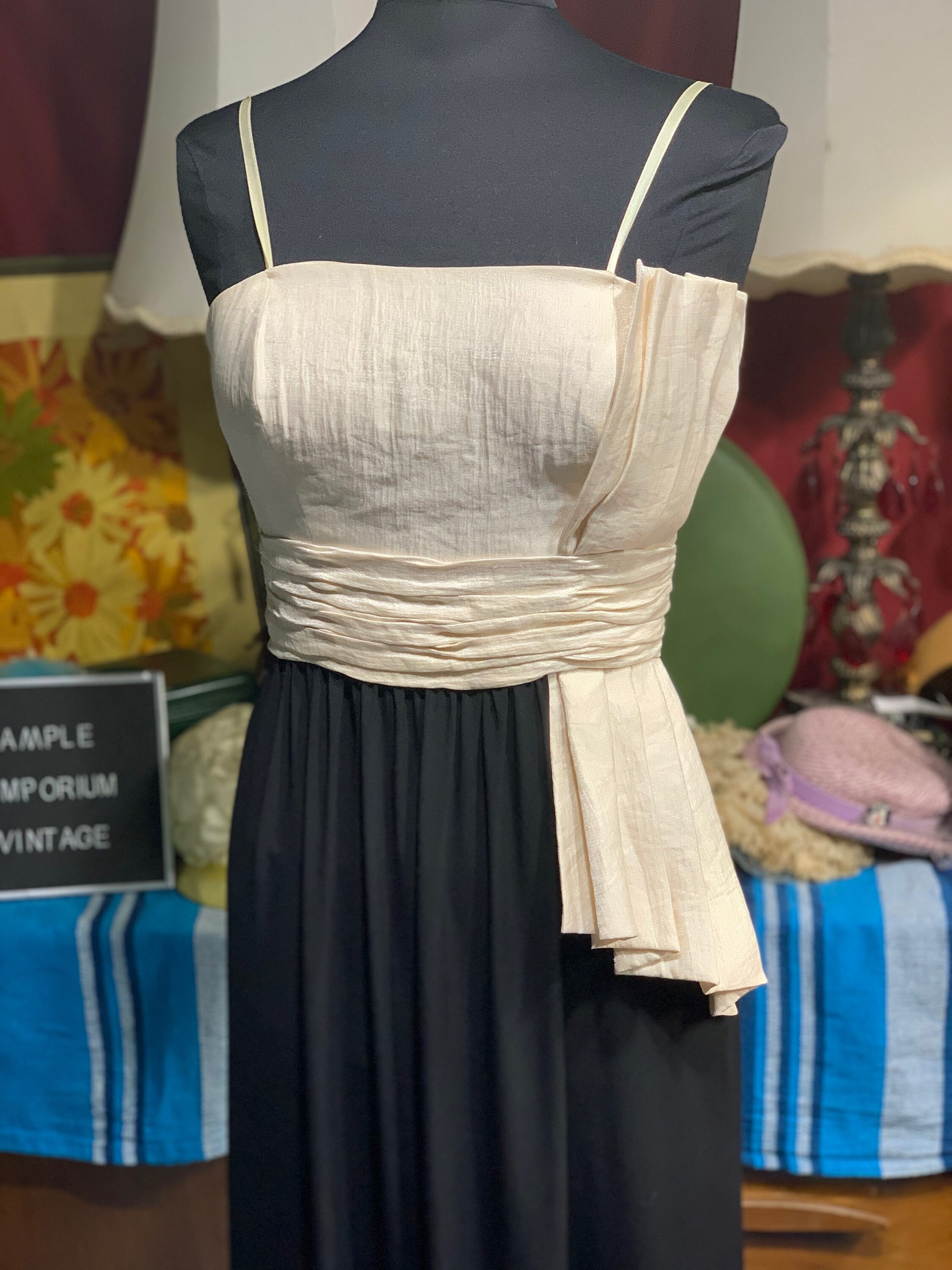 Max and Cleo Classic Black & White Floor Length Formal Dress, Sz. Sm - Etsy