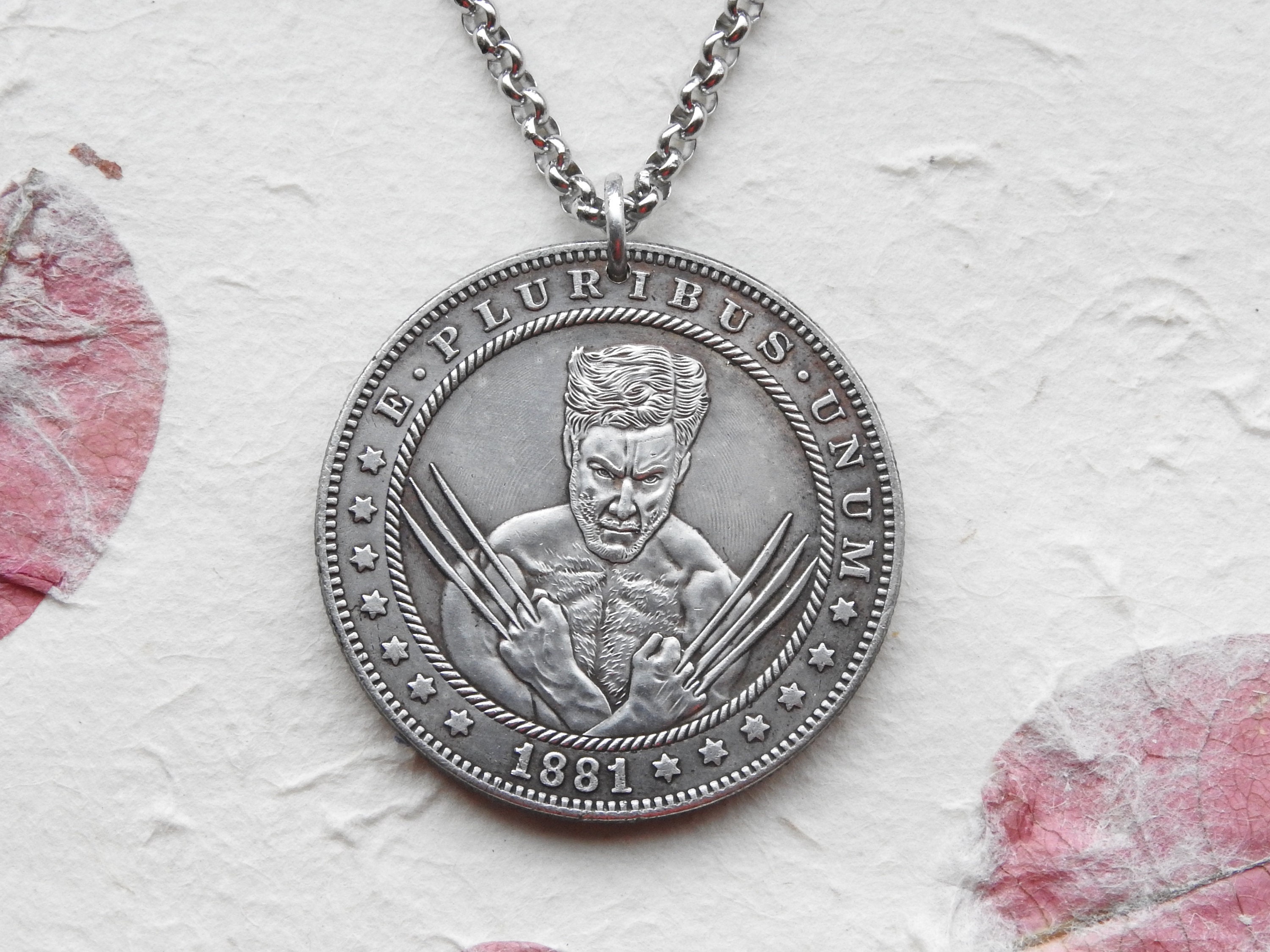 Wolverine/Logan X-men coin token necklace/keychain edición - Etsy México