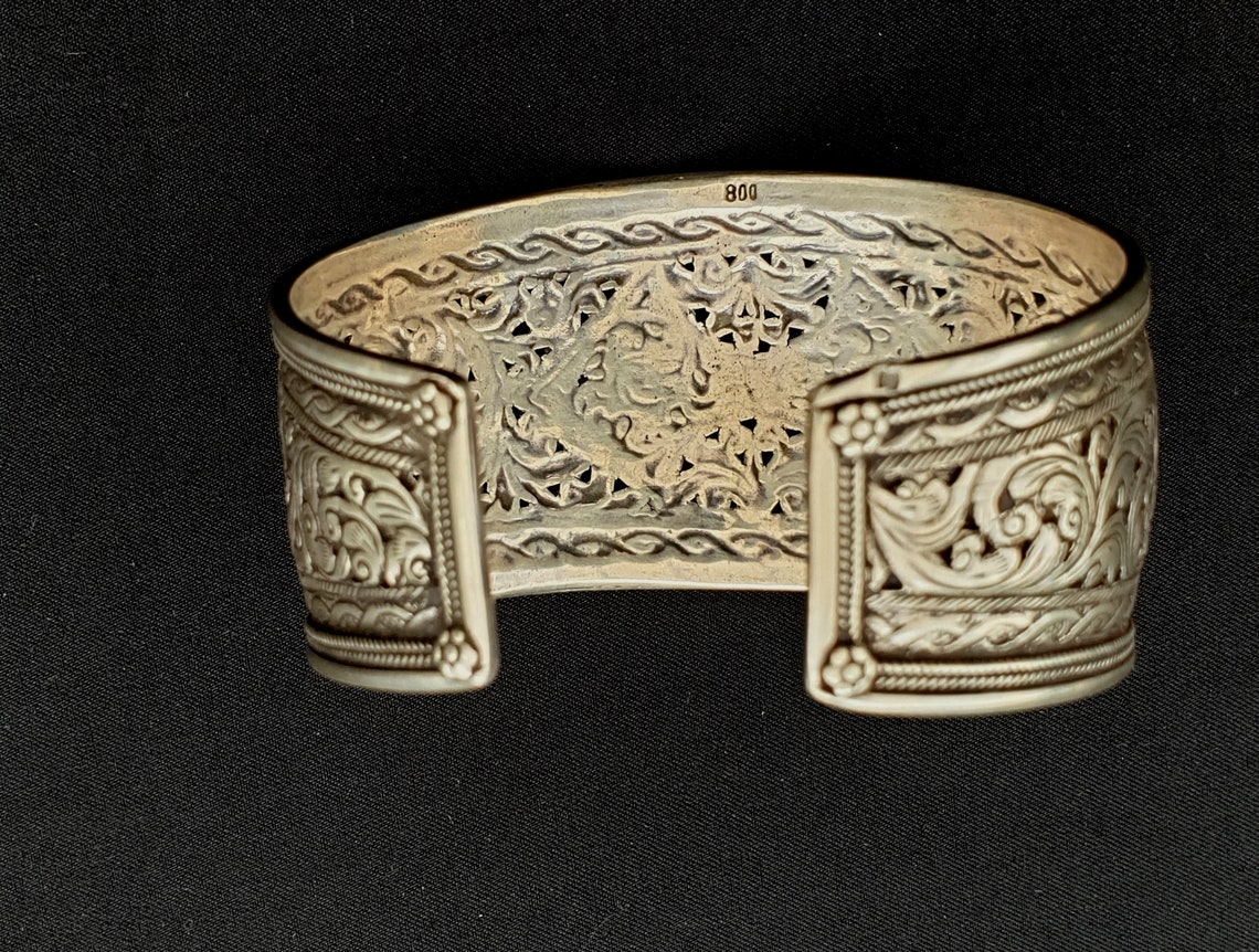 Open Chiseled Bracelet With Floral Motifs - Openwork in Silver - Punch ...
