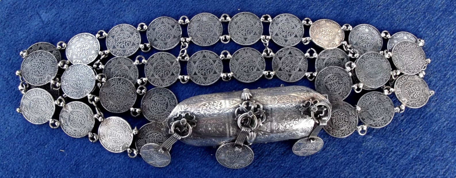 Morocco - Great MDEMA Silver Belt 2 Rows Totaling 34 Pieces of 1 Rial ...