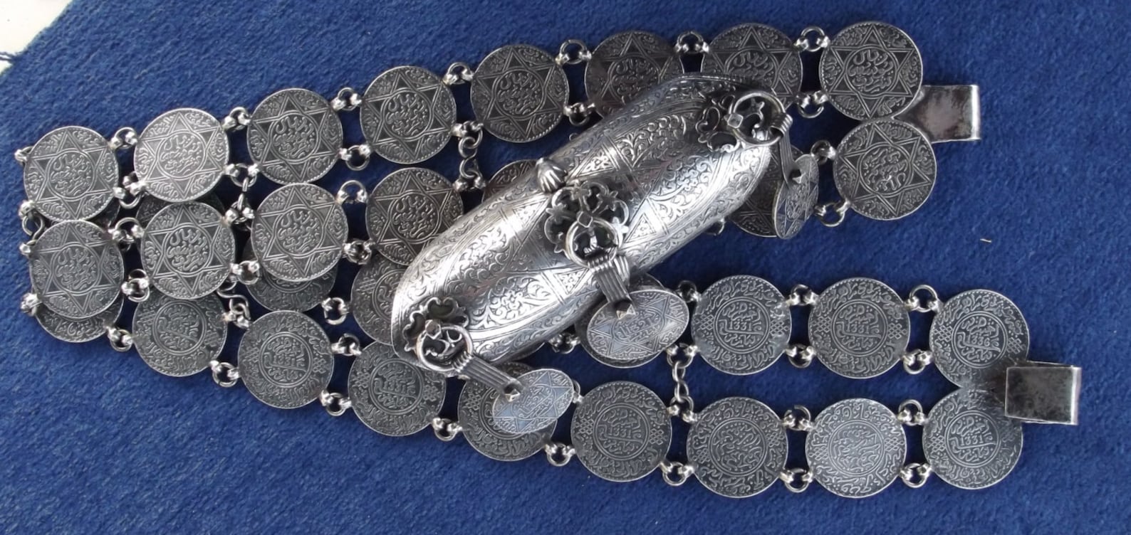 Morocco - Great MDEMA Silver Belt 2 Rows Totaling 34 Pieces of 1 Rial ...