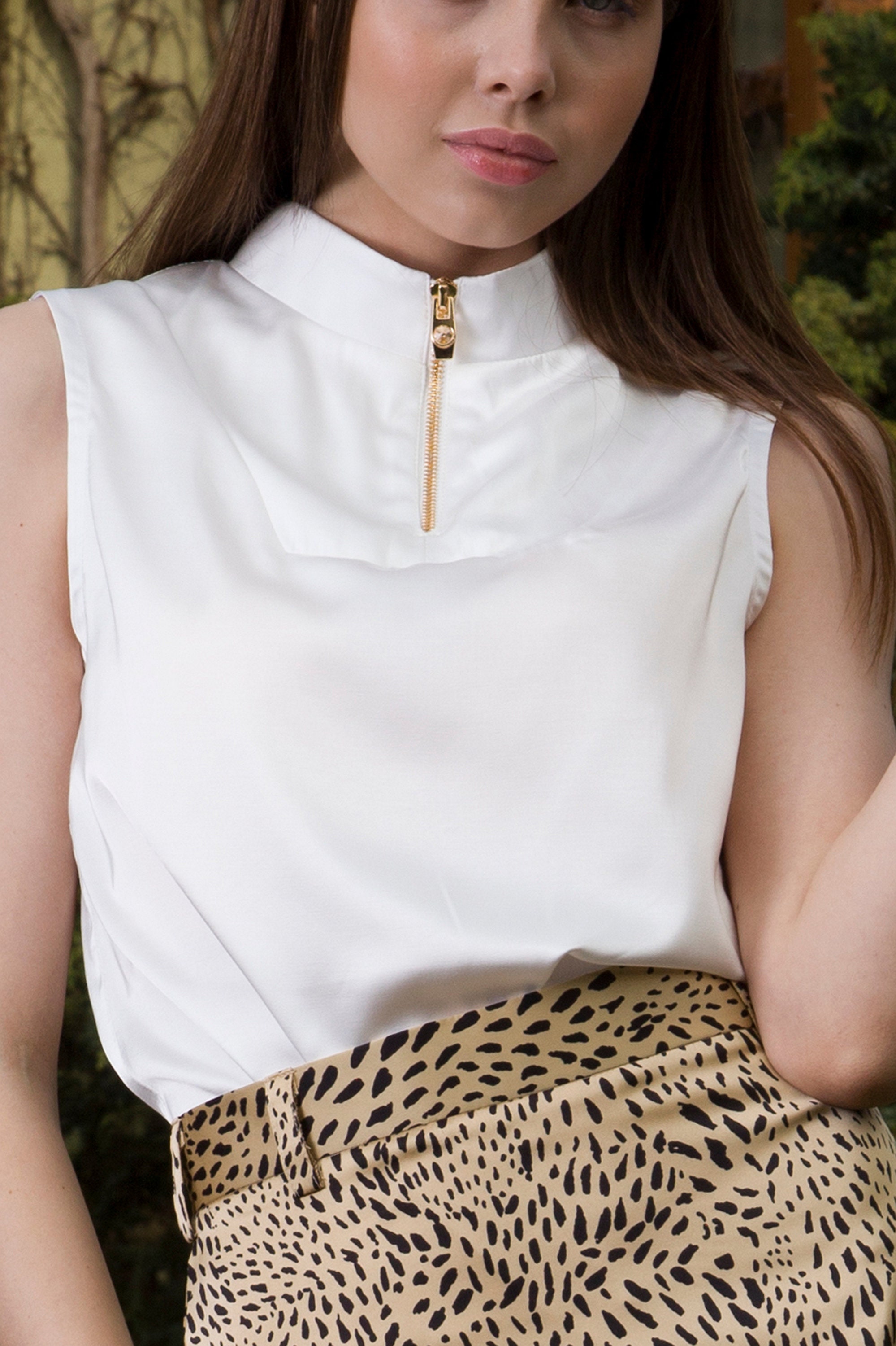 Elegant White Blouse, Sleeveless High Neck Top, Mandarin Elegant White Blouse, Sleeveless High Neck Top, Mandarin