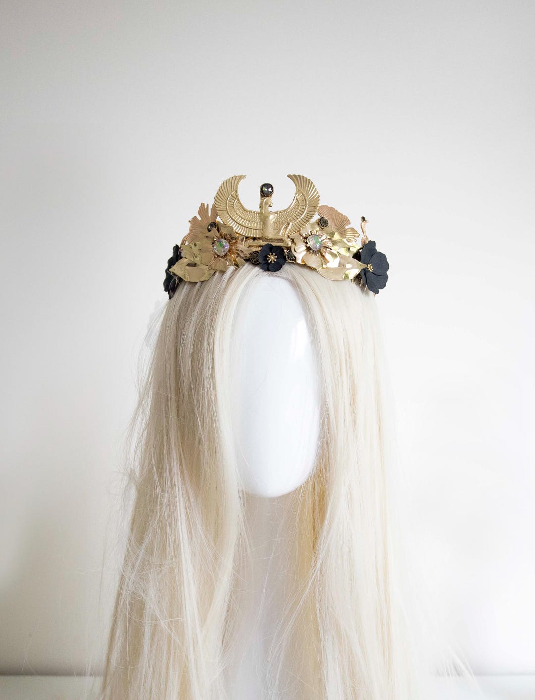Cleopatra Crown Headpiece – Egyptian Goddess Isis Costume Crown – Gold ...