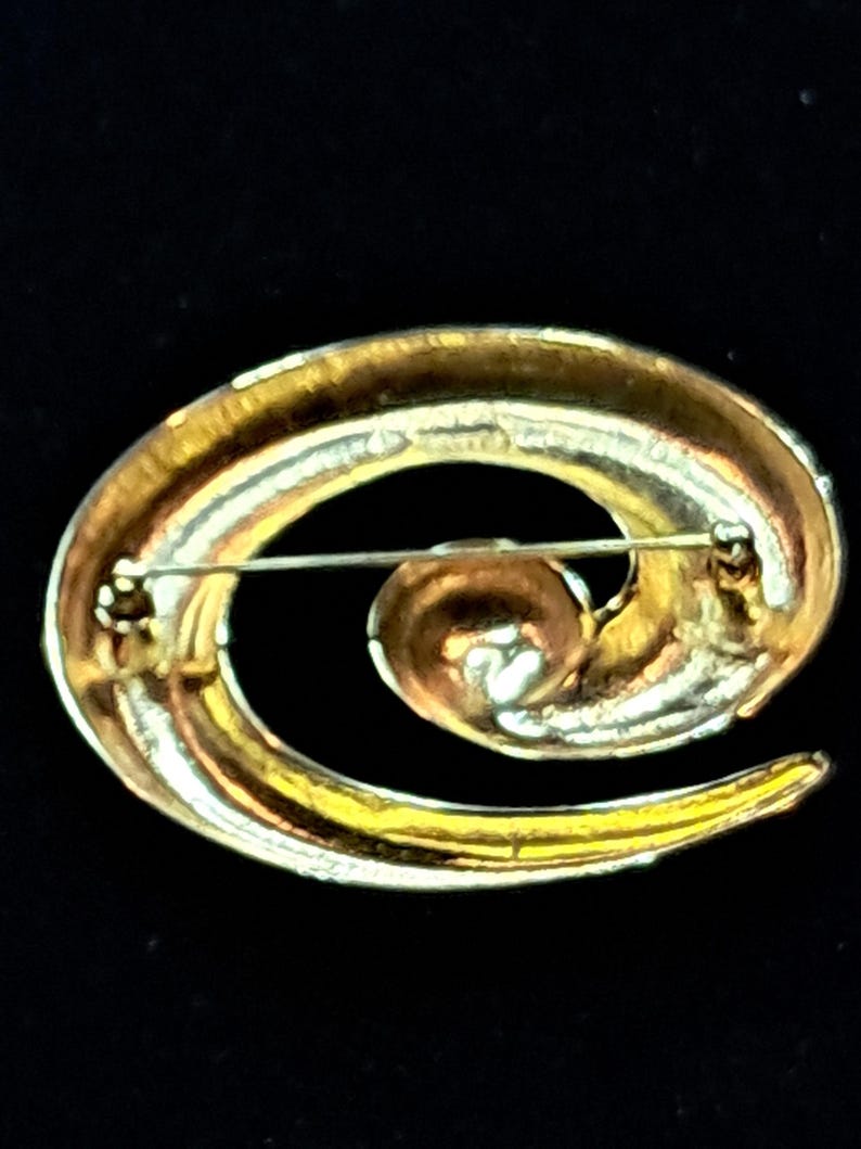 Brooch MONET Large Swirl Modernist Gold Tone Vintage Signed - Etsy