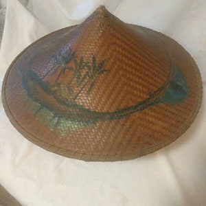 Vintage Asian Woven Traditional Straw Hat Rice Paddy Coolie Conical ...