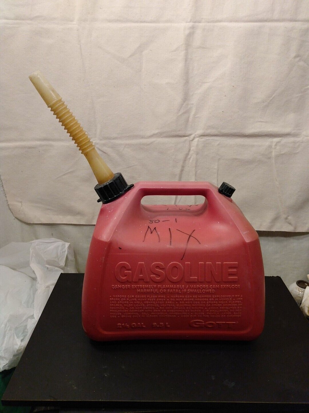 Vintage Pre Ban Gott 2 1/2 Gallon Gas Can Model #1226 - Etsy