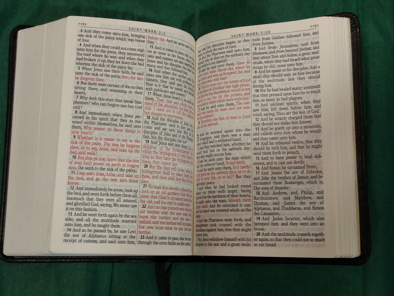 The Holy Bible KJV King James Version Large Print Leather Cover Compact ...