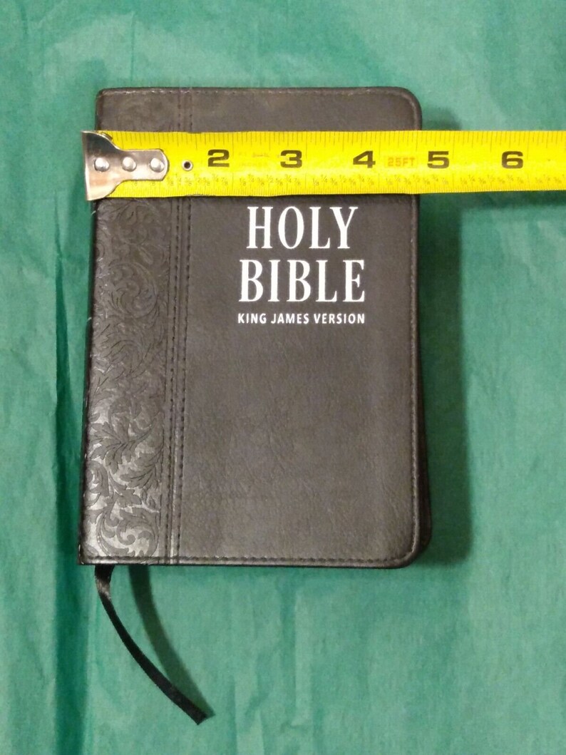 The Holy Bible KJV King James Version Large Print Leather Cover Compact ...