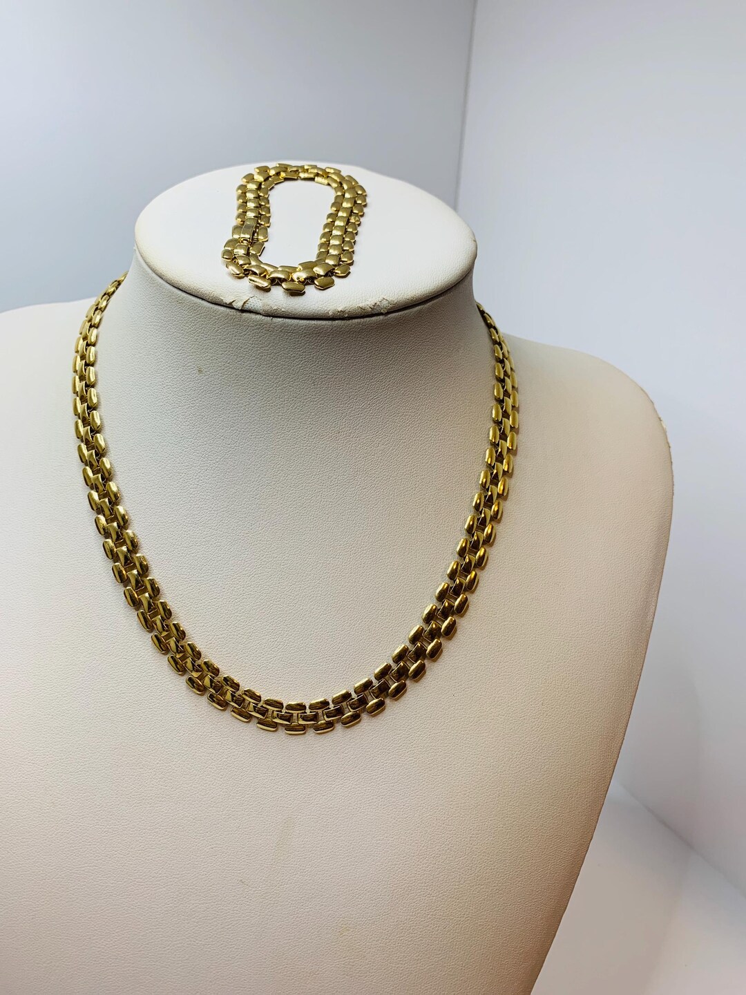 Shiny Gold Tone Metal Chain Necklace and Matching Bracelet With Three ...