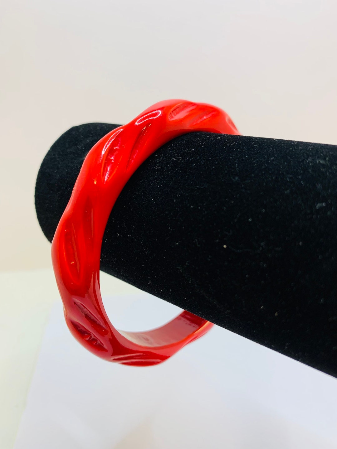 Wavy Textured Bright Red Bangle Bracelet. - Etsy