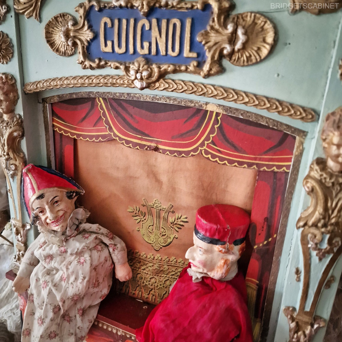 Late 19th-century Guignol Puppet Theater With 2 Original Puppets - Etsy