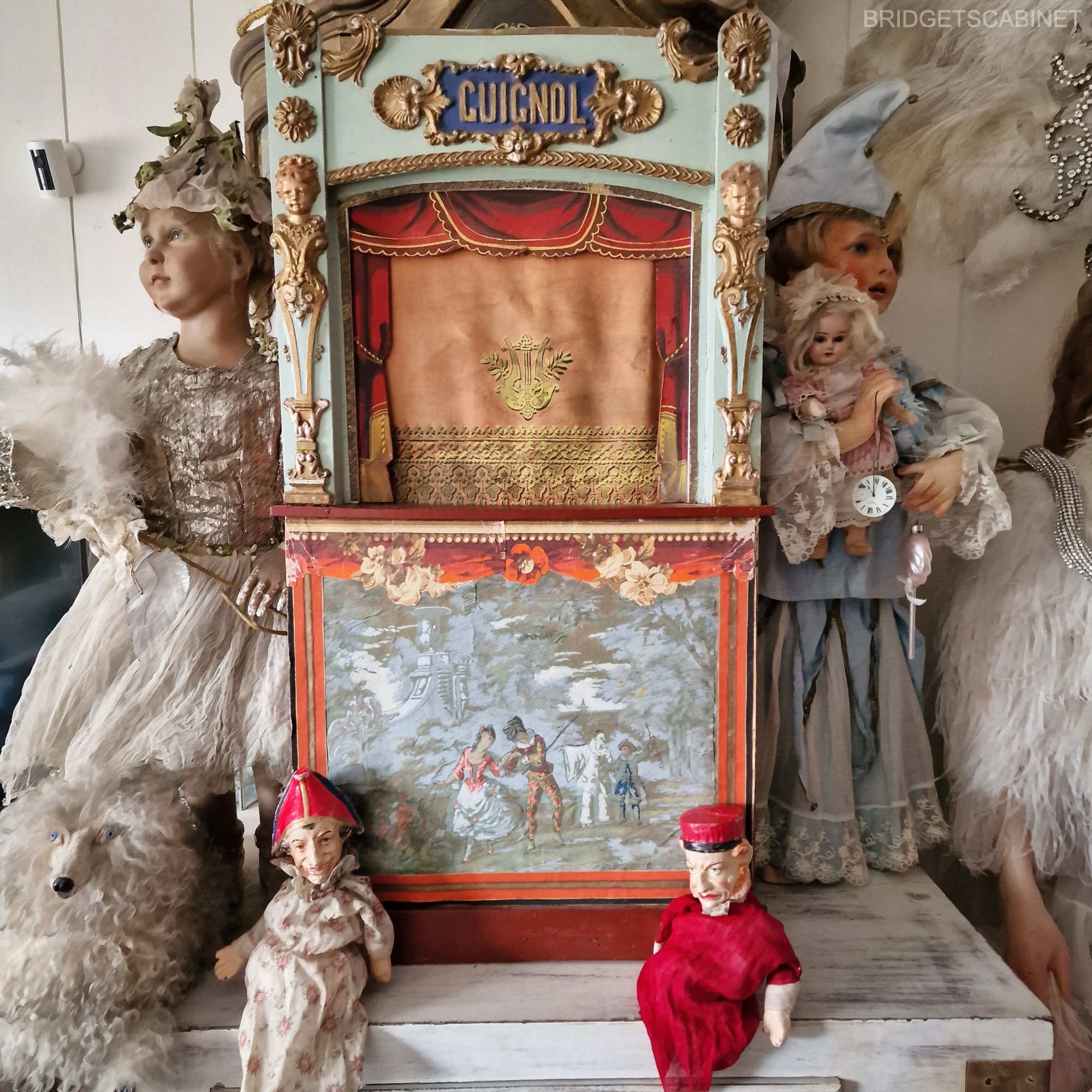 Late 19th-century Guignol Puppet Theater With 2 Original Puppets - Etsy