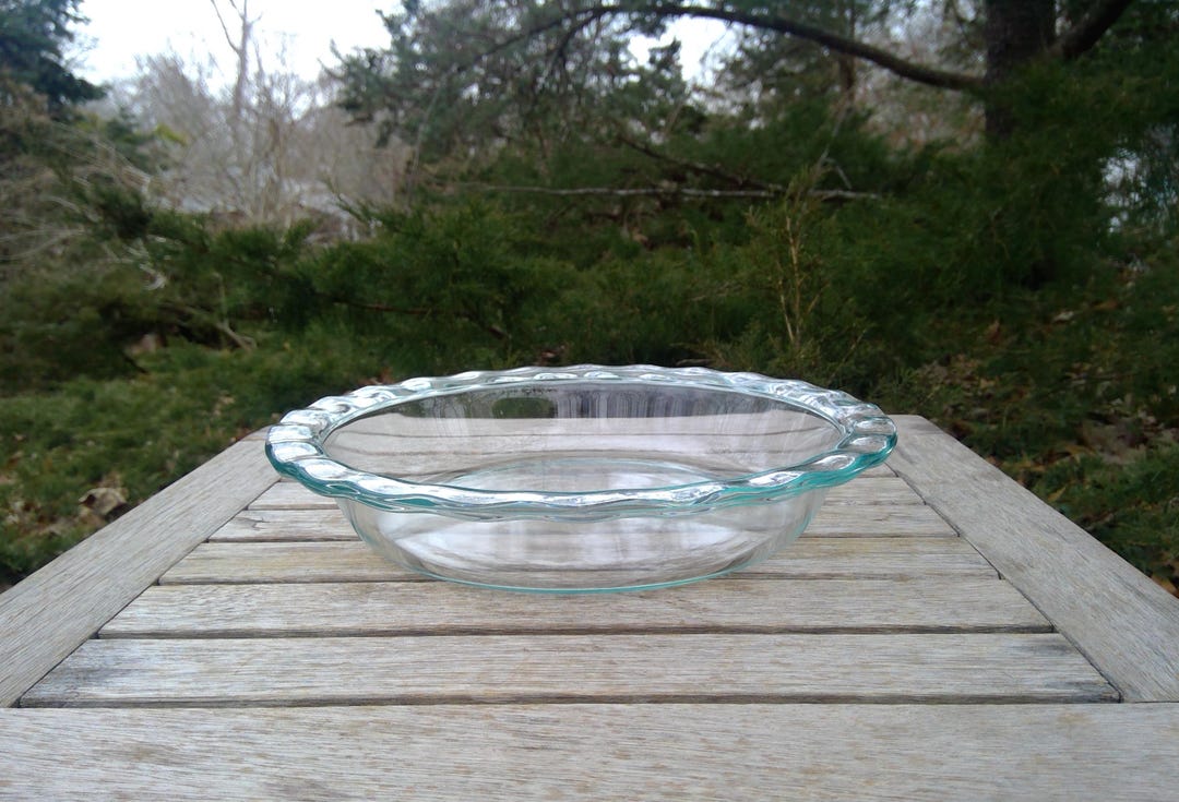 Vintage X LARGE Pyrex Glass PIE Plate Deep Dish Pie Dish C209 Blue ...