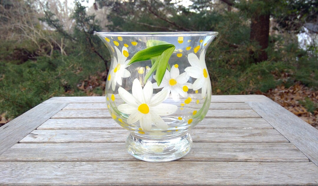 Vintage Daisy GLASS VASE Italy Rare Crate and Barrel Hand Painted ...