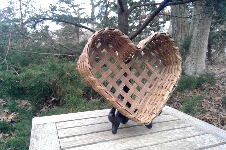 Vintage HEART SHAPED Splint Wood & Wicker BASKET Catchall Vanity Basket ...