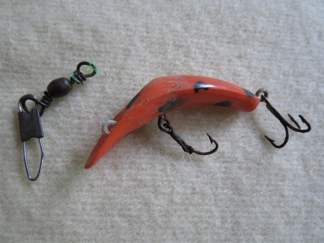 Antique Plastic Fishing Lure - Old Unmarked Fish Bait - Used Condition ...