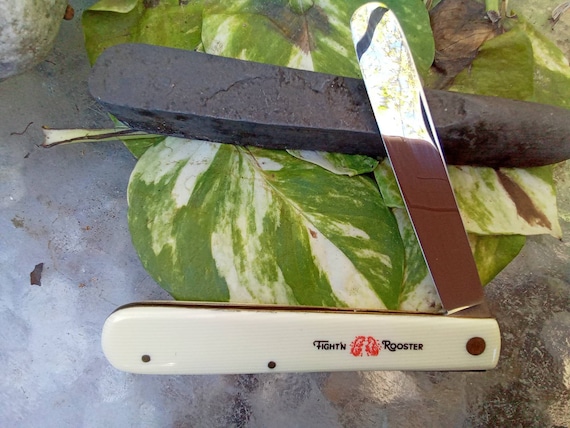 Fighting Rooster Knives