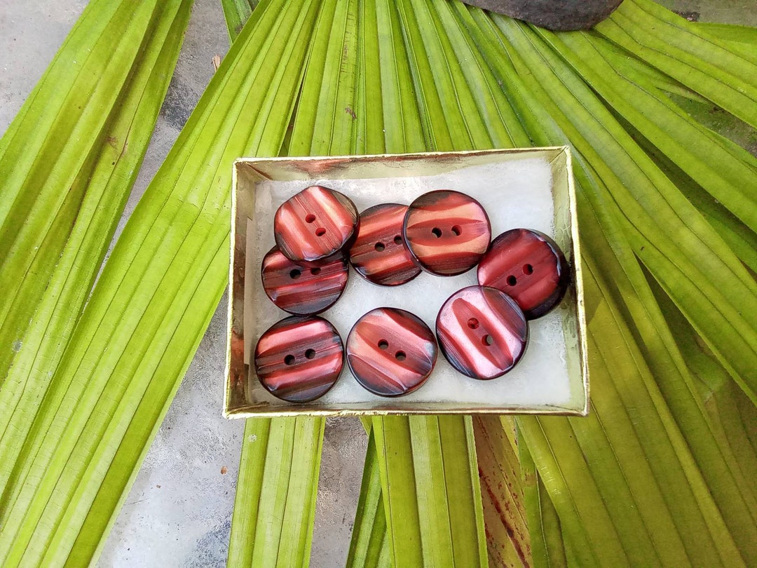 Vintage Burnt Red Plastic Buttons Set of 8 Antique Buttons Unused ...
