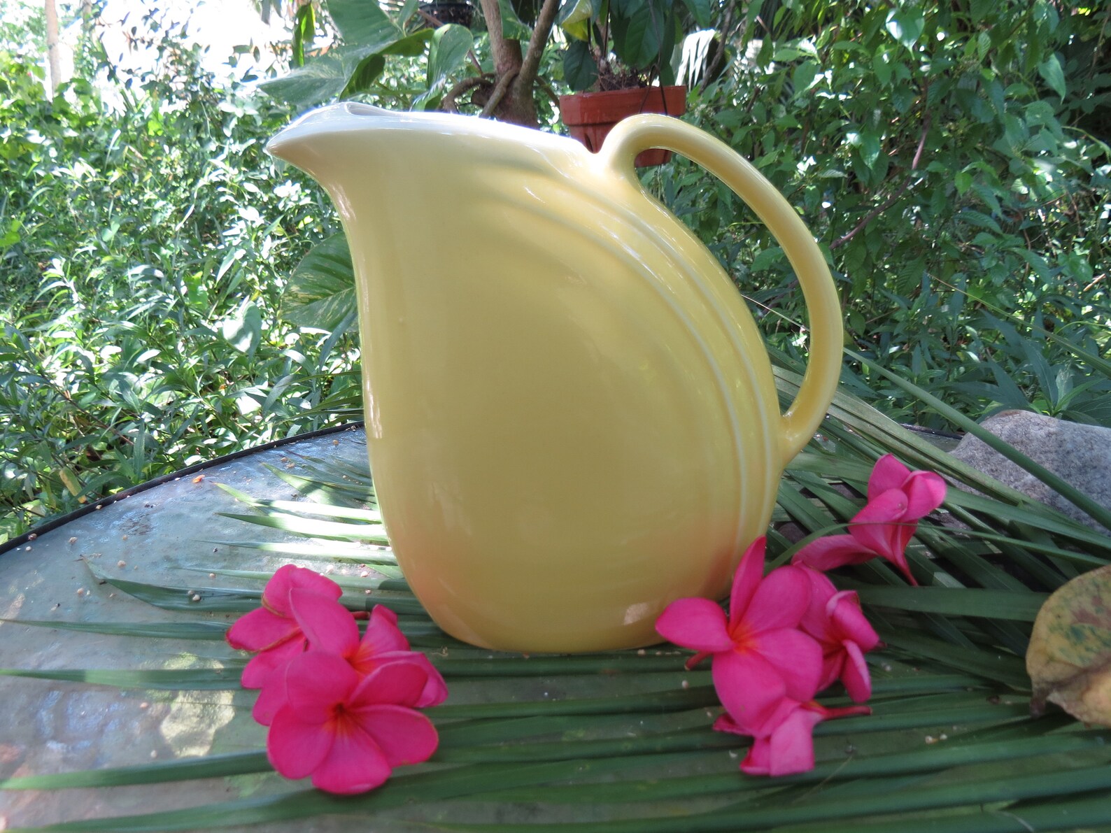 Hall Pitcher Vintage Yellow Pottery Pitcher Excellent - Etsy