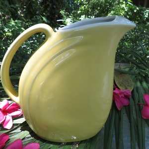 Hall Pitcher Vintage Yellow Pottery Pitcher Excellent Condition - Etsy