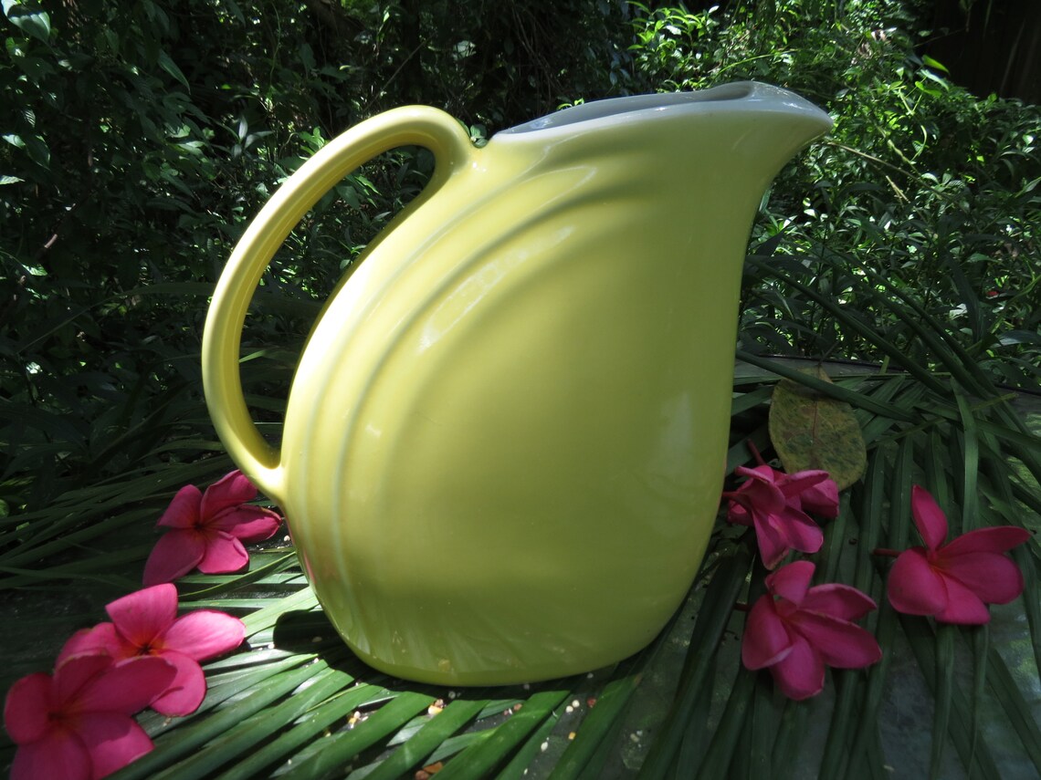 Hall Pitcher Vintage Yellow Pottery Pitcher Excellent - Etsy