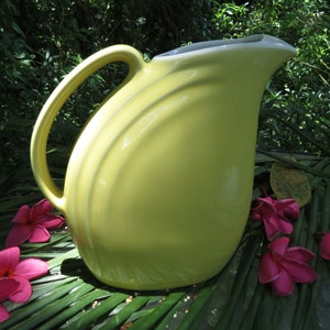 Hall Pitcher Vintage Yellow Pottery Pitcher Excellent Condition - Etsy