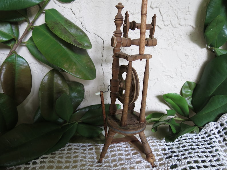Miniature Working Spinning Wheel Antique Collectible Sewing | Etsy