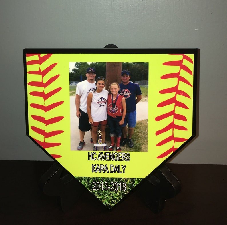 Softball Baseball Home plate Plaque 6x6 with Team or Player - Etsy.de