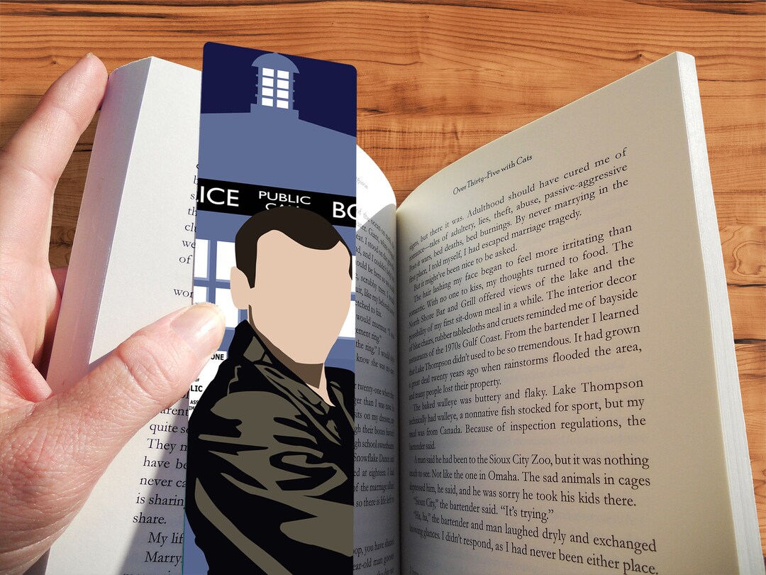 Custom 9th Doctor Bookmark Minimalist Style Who Art Geeky - Etsy