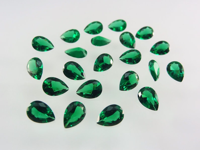 Emerald Green Pear Cut Shape SIZE CHOICE Loose Stones - Etsy