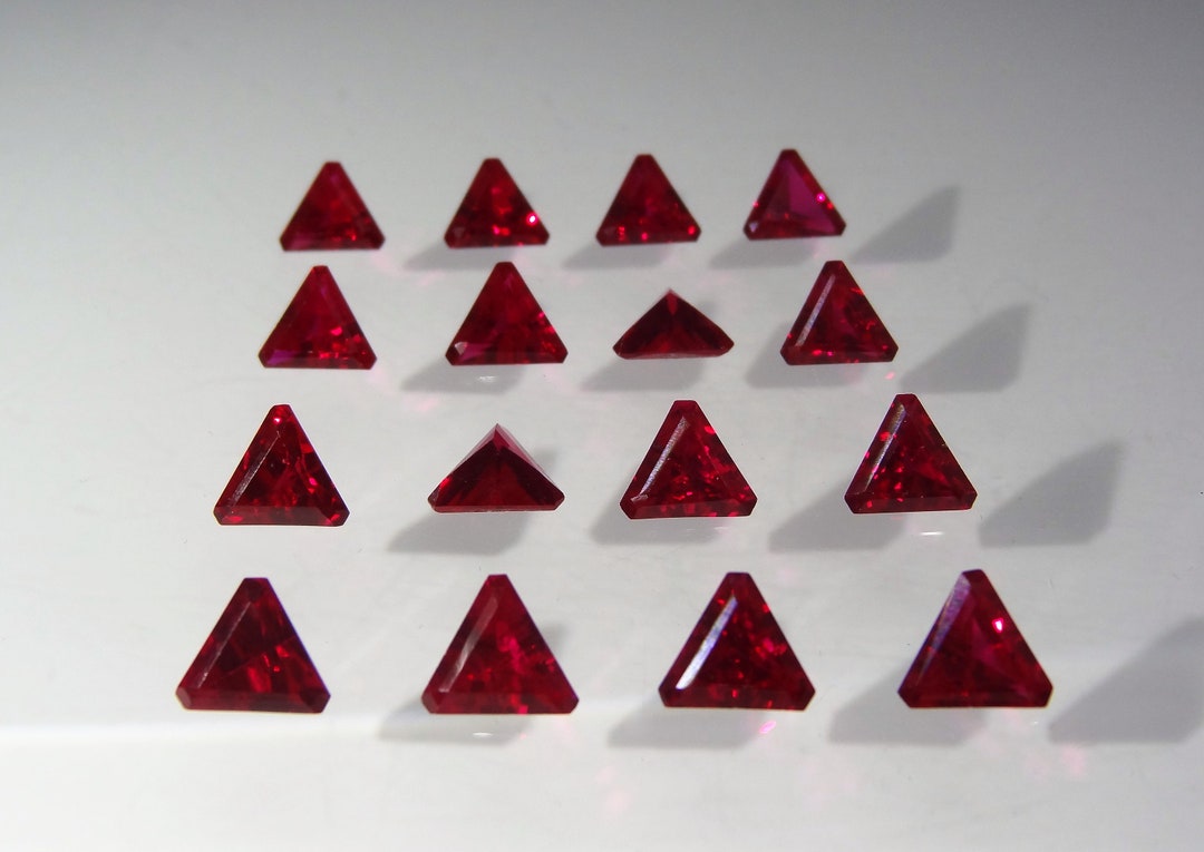 Red Ruby Triangle Cutted Angles Shape SIZE CHOICE Loose Stones Corundum ...