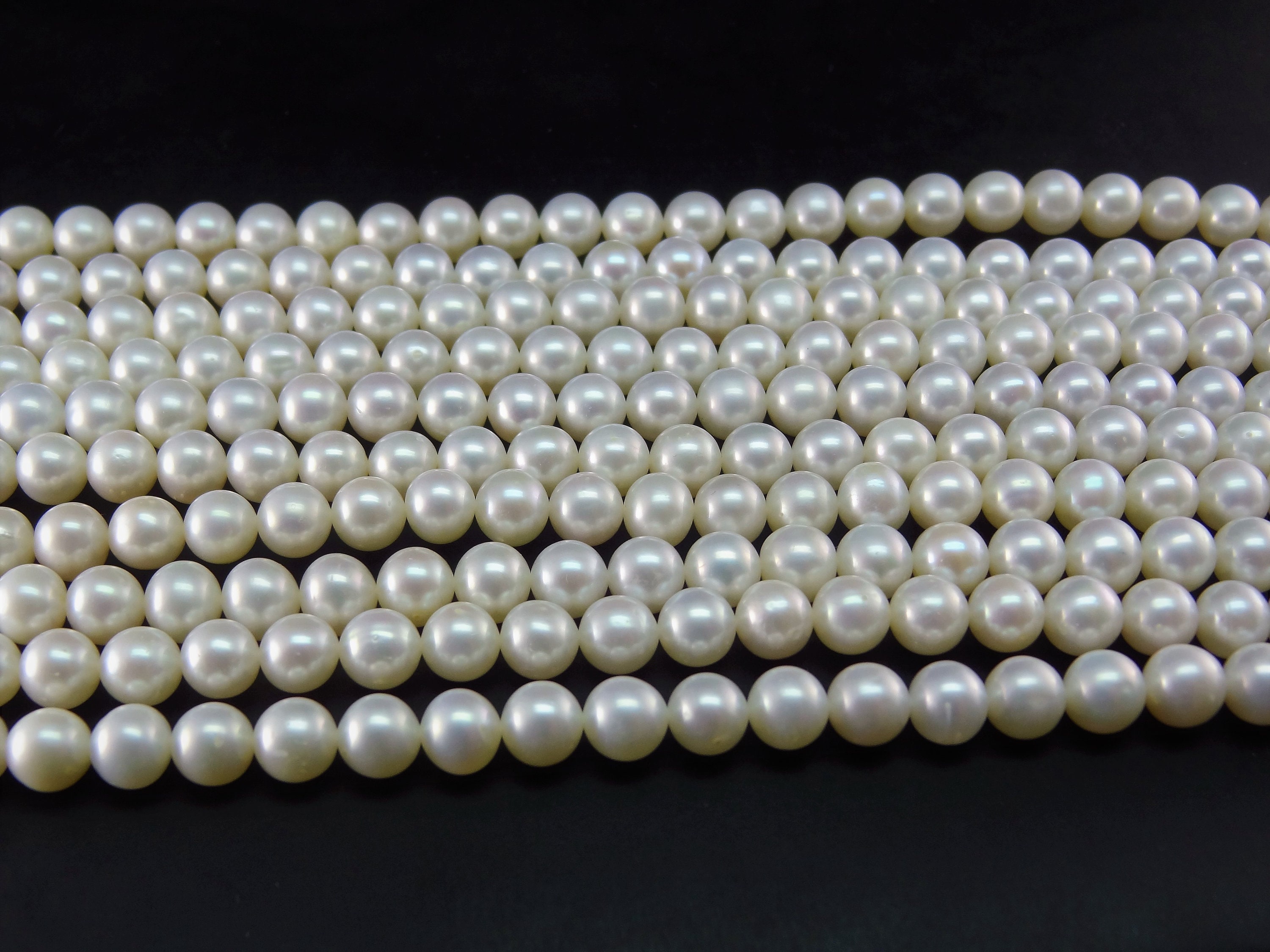 Natural White Round Freshwater pearls SIZE CHOICE Bead | Etsy