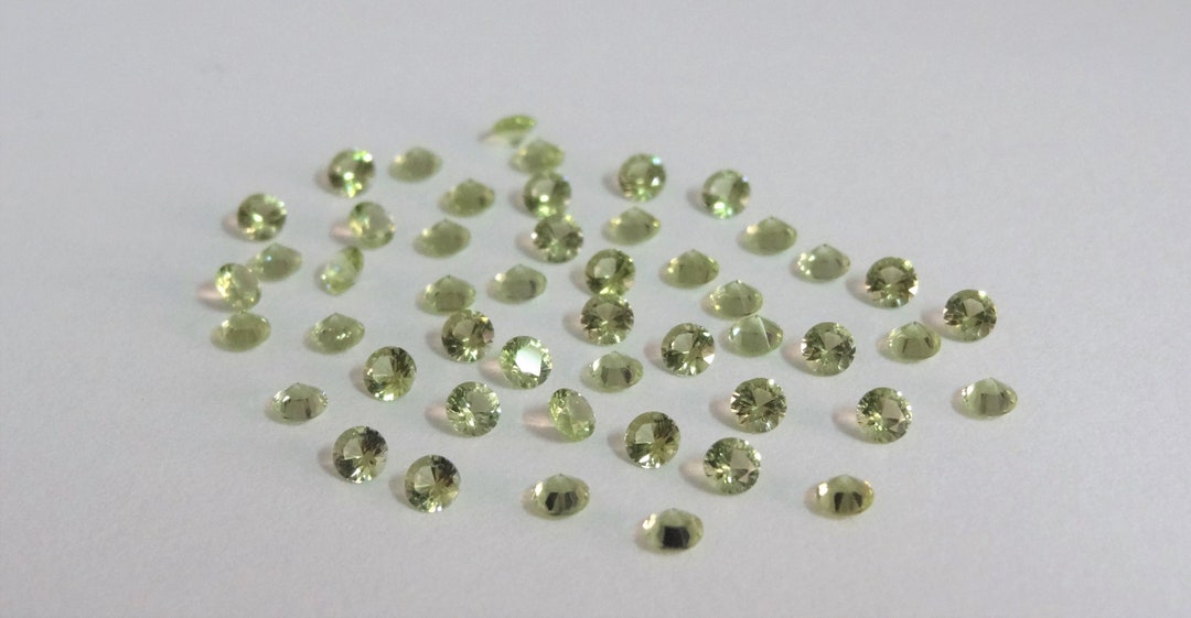 Peridot Round Brilliant Cut SIZE CHOICE Loose Stones High Quality ...