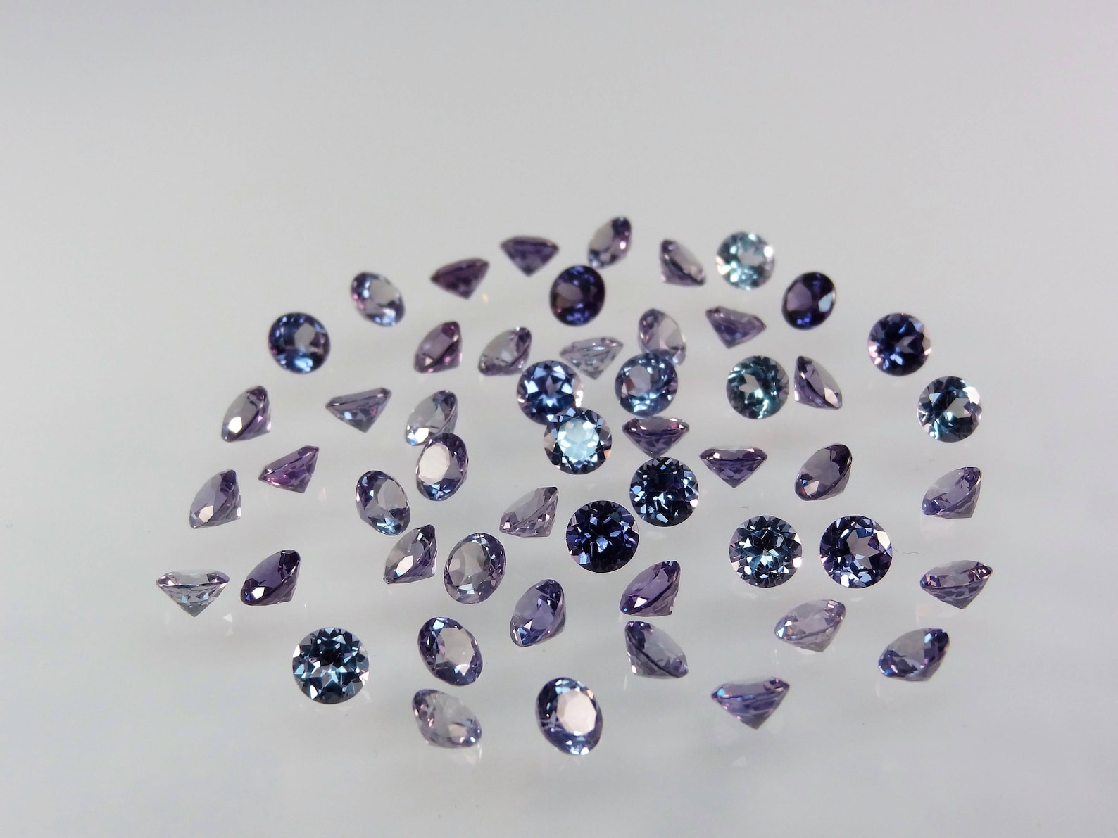 Alexandrite Round Cut Shape SIZE CHOICE Loose Stones Corundum Gemstones ...