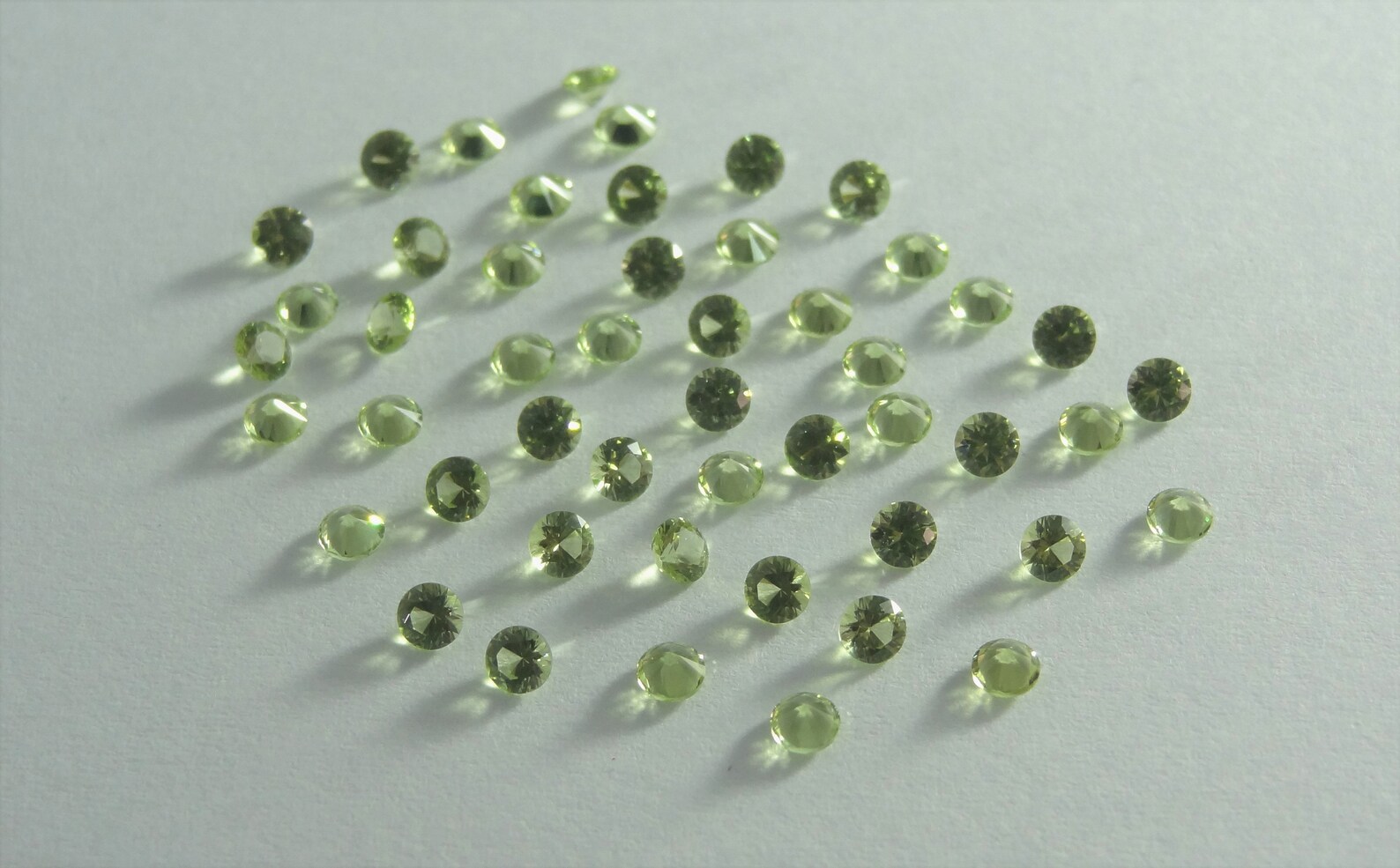 Peridot Round Brilliant Cut SIZE CHOICE Loose Stones High - Etsy