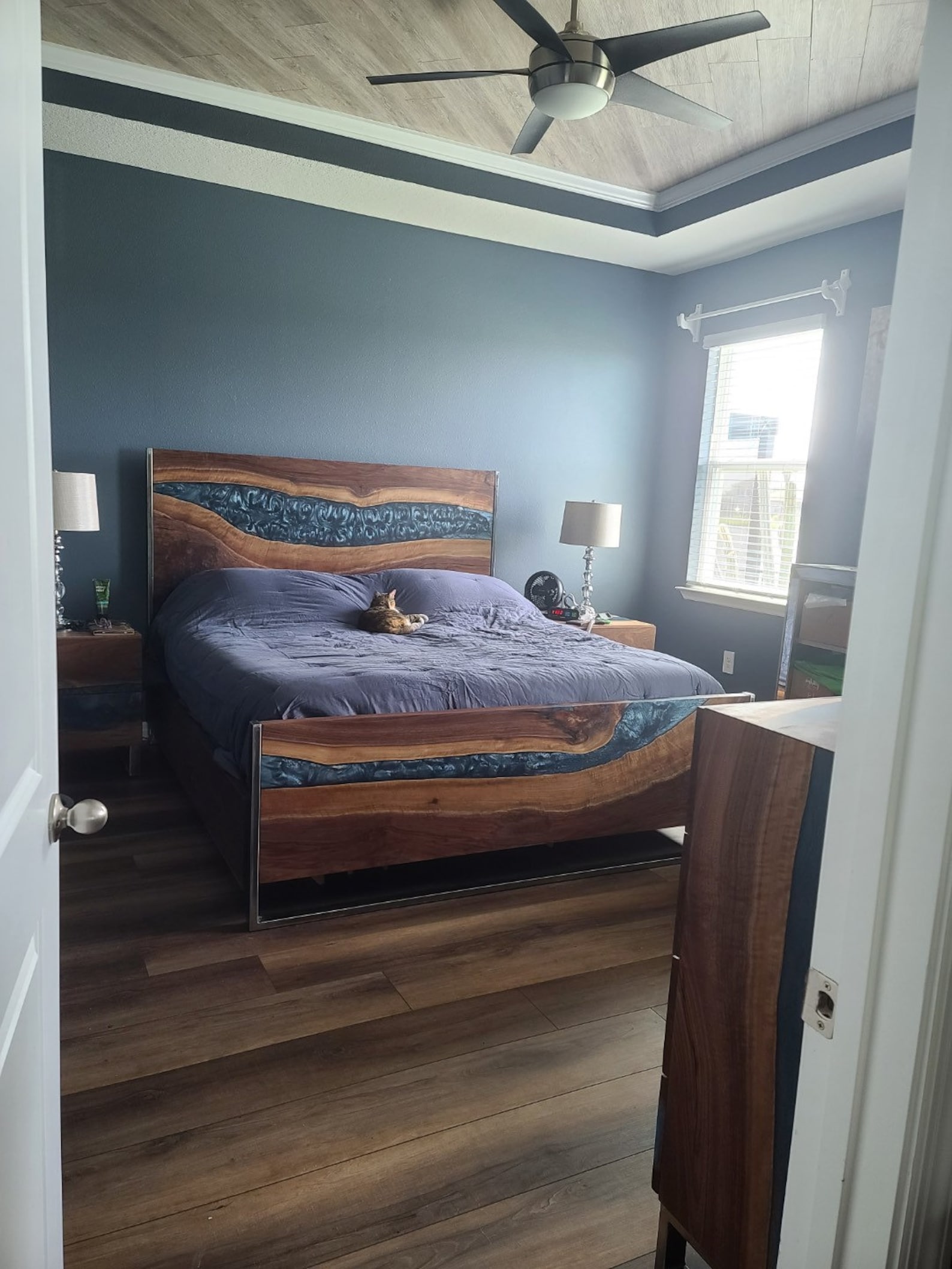 Rustic Modern Panel Bed Made With Epoxy Resin River. Made in - Etsy