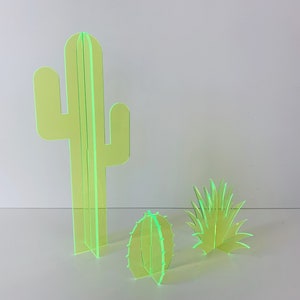 10 Cactus Set of 3 10-inch Tall Acrylic Neon Cactus Desk Decor Set Fun ...