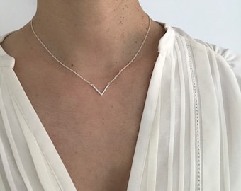 V Necklace | Etsy