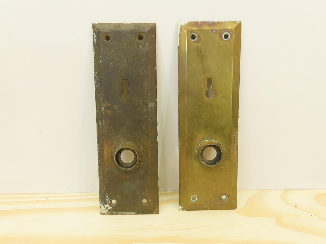 2 Vintage Skeleton Key Door Knob Backplates Architectural Salvage Art ...