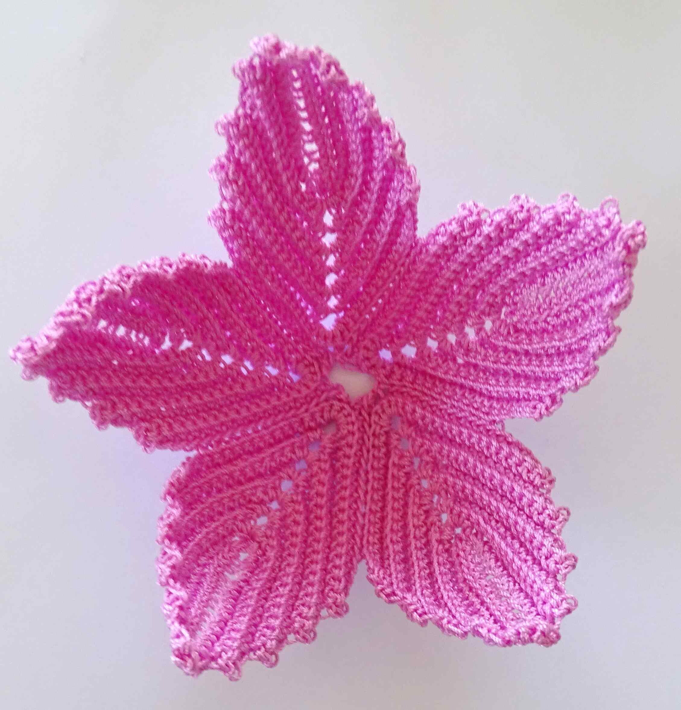 Water Lily, Crochet Pattern Kit - Pattern No. 48LC - Etsy