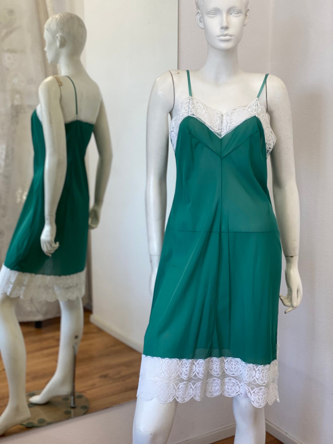 Green Vintage Slip Dress / Underslip/ Lace Vintage Lingerie - Etsy