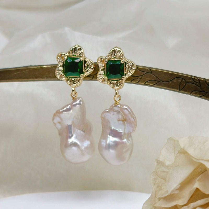 Baroque Pearl Earrings - Etsy