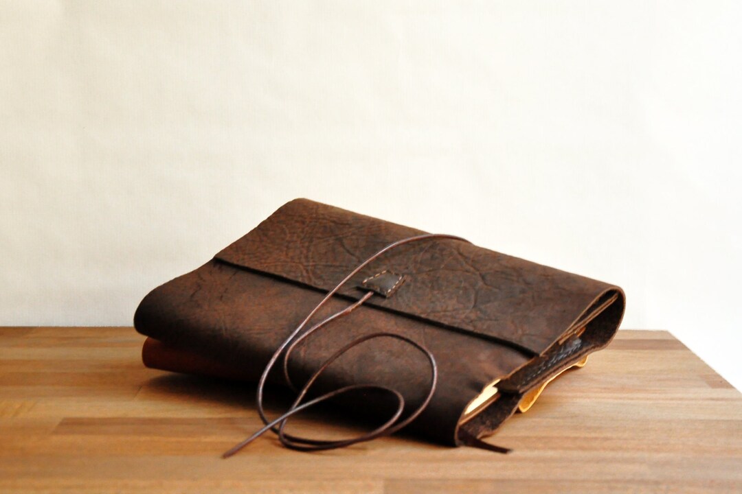 Classic Leather Book Cover, Size Adjustable, Brown Book Sleeve, Book ...